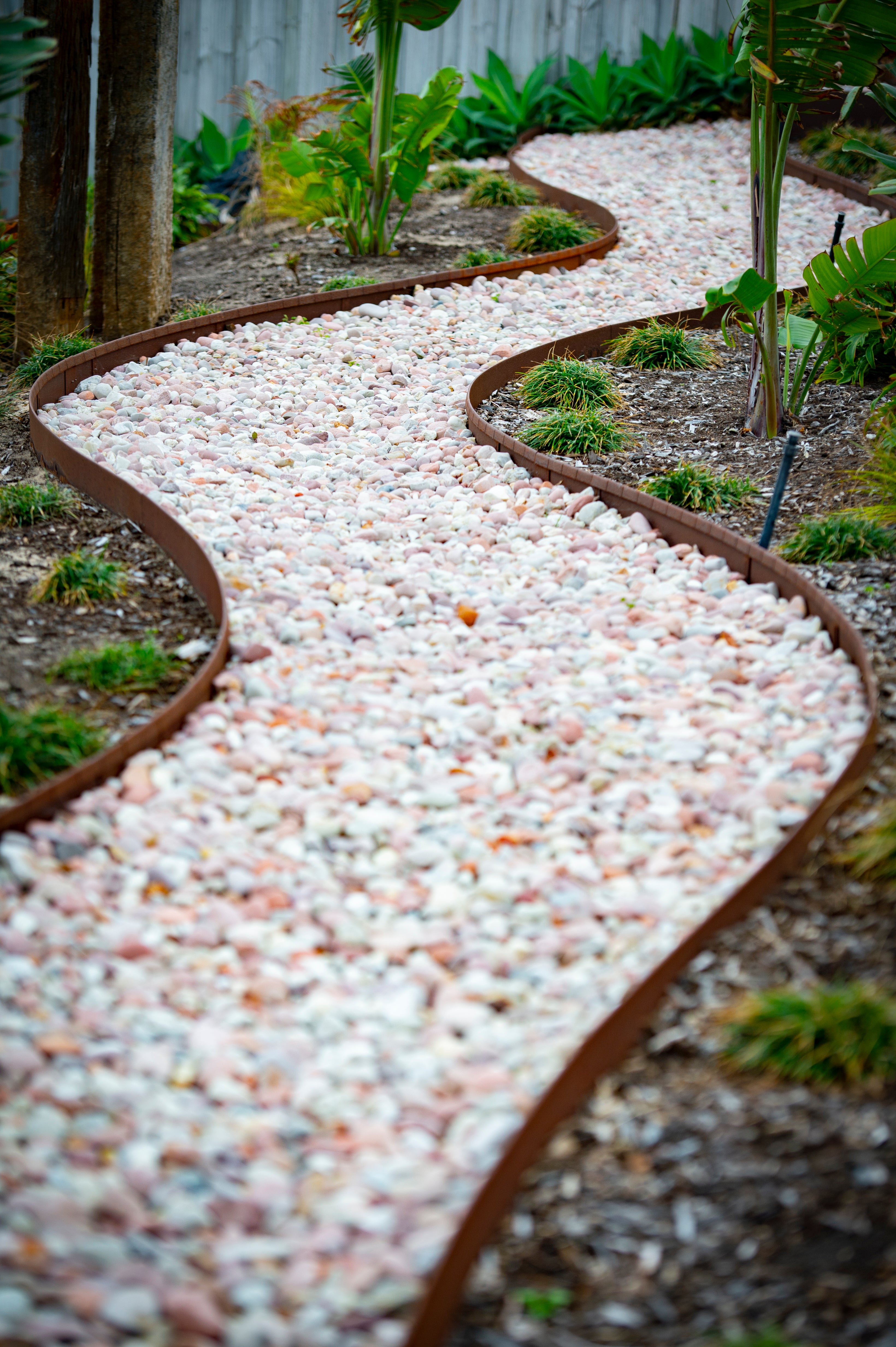 6" Height Flex Weathering Steel Garden Edging - Straightcurve ...